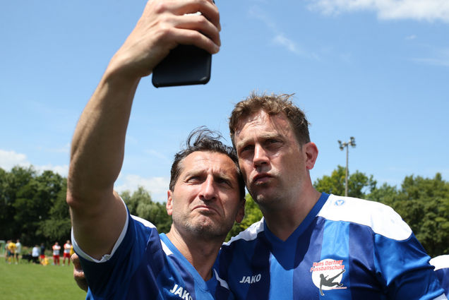 2018 - Kicken für Kids - VKKK Verein zur Förderung krebskranker und ...